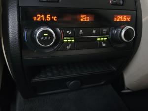 Melns BMW 520 2015 Rīga, ar dzinēja tilpumu 2.00 L un nobraukumu 315 tūkst. km par 11890 €, foto 14 vietnē AUTOMOTO.COM.LV