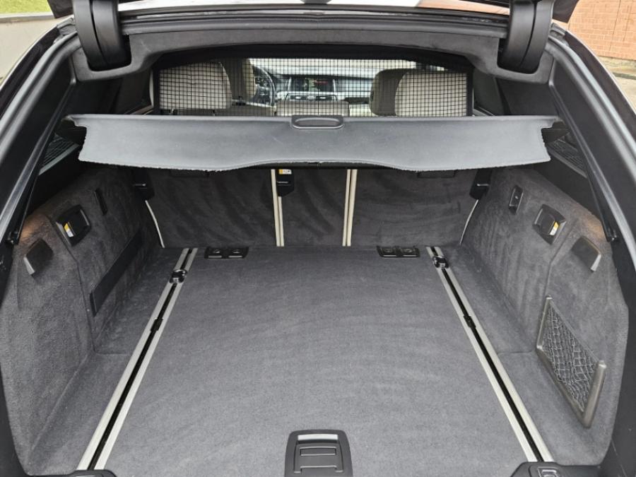Melns BMW 520 2015 Rīga, ar dzinēja tilpumu 2.00 L un nobraukumu 315 tūkst. km par 11890 €, foto 17 vietnē AUTOMOTO.COM.LV