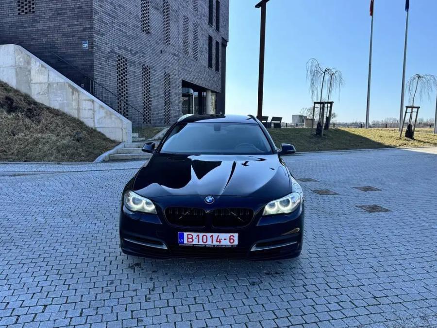 Melns BMW 520 2015 Rēzekne, ar dzinēja tilpumu 2.00 L un nobraukumu 288 tūkst. km par 9900 €, foto 3 vietnē AUTOMOTO.COM.LV