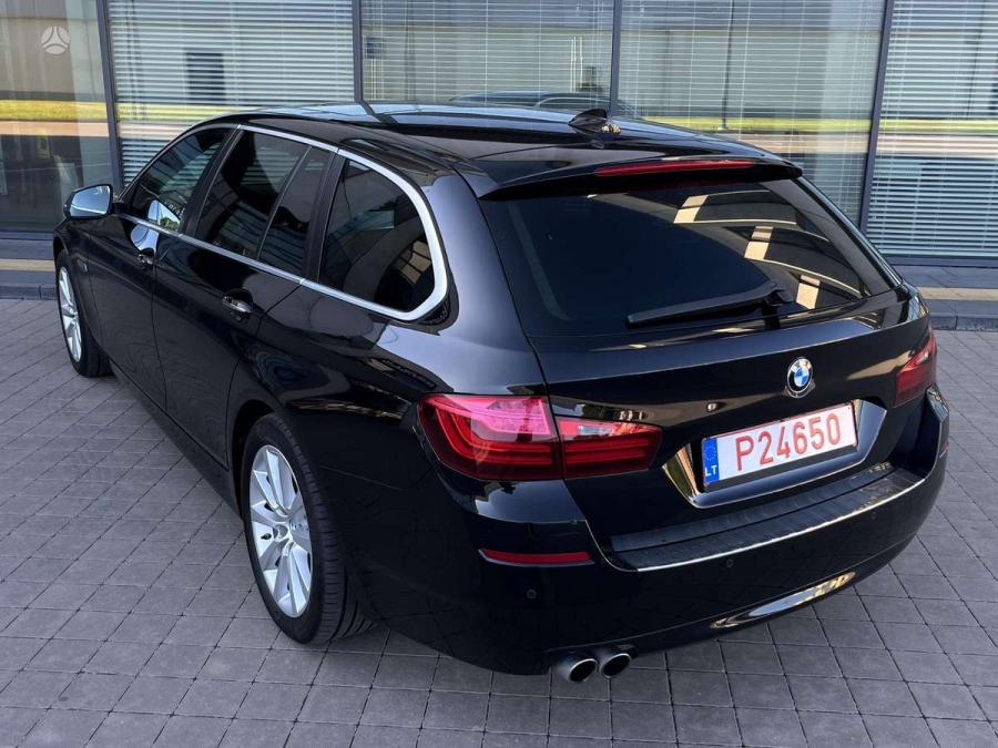 Melns BMW 520 2015 Kauņa, ar dzinēja tilpumu 2.00 L un nobraukumu 196 tūkst. km par 12500 €, foto 5 vietnē AUTOMOTO.COM.LV