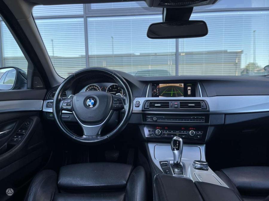 Melns BMW 520 2015 Kauņa, ar dzinēja tilpumu 2.00 L un nobraukumu 196 tūkst. km par 12500 €, foto 7 vietnē AUTOMOTO.COM.LV