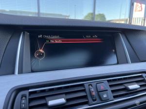 Melns BMW 520 2015 Kauņa, ar dzinēja tilpumu 2.00 L un nobraukumu 196 tūkst. km par 12500 €, foto 25 vietnē AUTOMOTO.COM.LV
