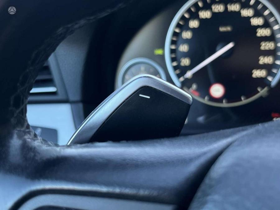 Melns BMW 520 2015 Kauņa, ar dzinēja tilpumu 2.00 L un nobraukumu 196 tūkst. km par 12500 €, foto 30 vietnē AUTOMOTO.COM.LV