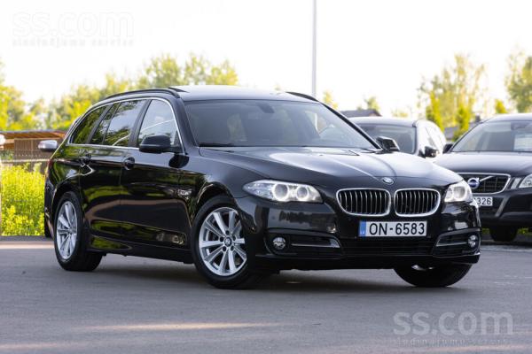 Black BMW 520 2015 in Jelgava, with an engine capacity of 2.00 L and mileage of 233 thousand km for 10200 €, photo 1 on AUTOMOTO.COM.LV