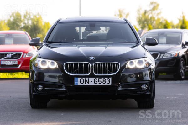 Black BMW 520 2015 in Jelgava, with an engine capacity of 2.00 L and mileage of 233 thousand km for 10200 €, photo 2 on AUTOMOTO.COM.LV