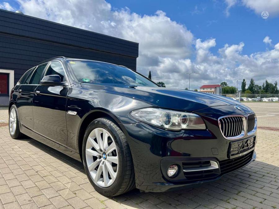 Melns BMW 520 2015 Kauņa, ar dzinēja tilpumu 2.00 L un nobraukumu 287 tūkst. km par 11290 €, foto 5 vietnē AUTOMOTO.COM.LV