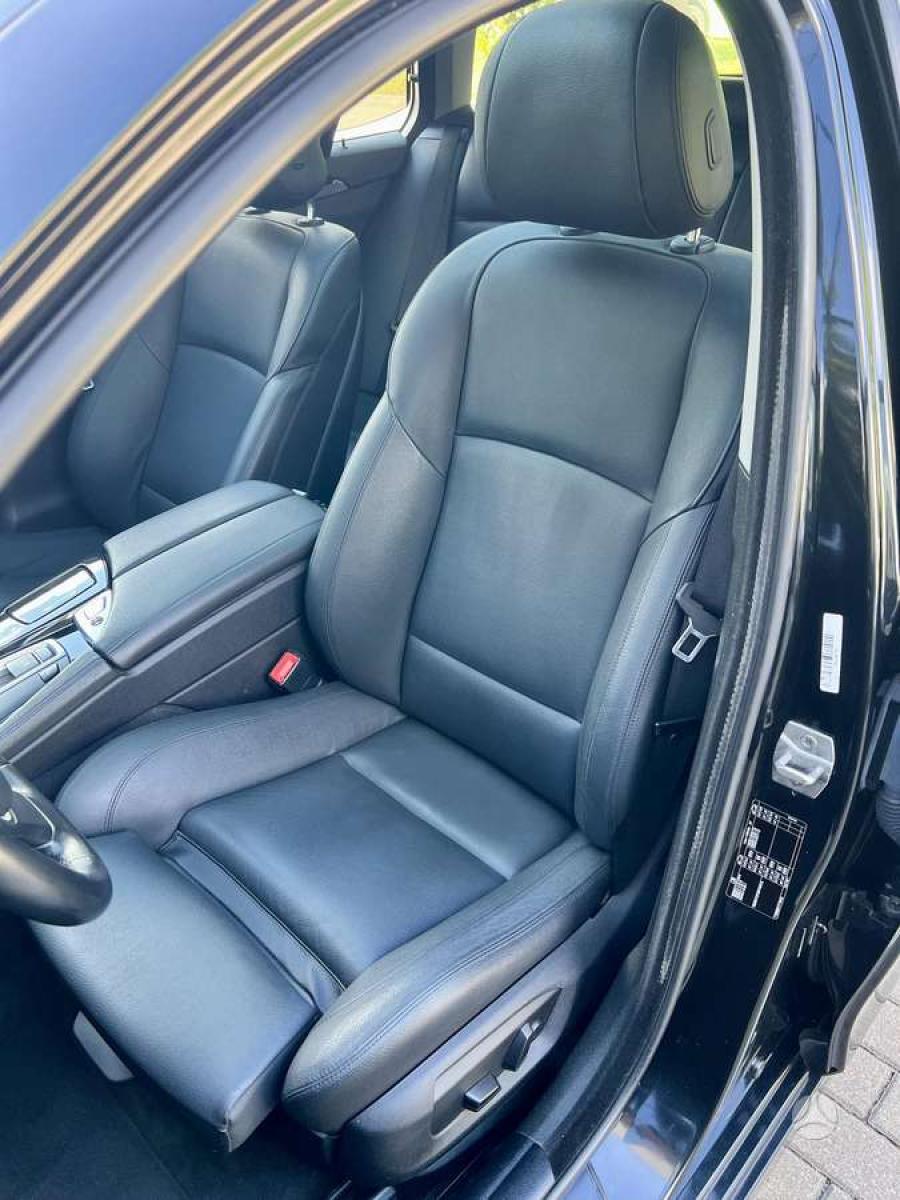 Melns BMW 520 2015 Kauņa, ar dzinēja tilpumu 2.00 L un nobraukumu 287 tūkst. km par 11290 €, foto 18 vietnē AUTOMOTO.COM.LV