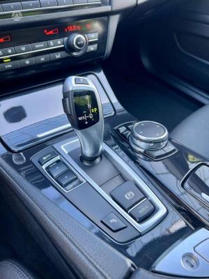 Melns BMW 520 2015 Kauņa, ar dzinēja tilpumu 2.00 L un nobraukumu 287 tūkst. km par 11290 €, foto 34 vietnē AUTOMOTO.COM.LV