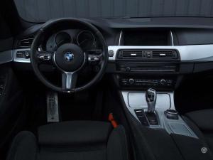 Black BMW 520 2015 in Kaunas, with an engine capacity of 2.00 L and mileage of 300 thousand km for 10999 €, photo 24 on AUTOMOTO.COM.LV