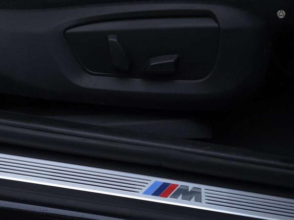 Melns BMW 520 2015 Kauņa, ar dzinēja tilpumu 2.00 L un nobraukumu 300 tūkst. km par 11250 €, foto 8 vietnē AUTOMOTO.COM.LV