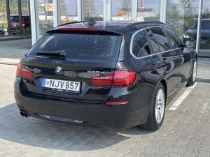 Black BMW 520 2015 in Vilnius, with an engine capacity of 2.00 L and mileage of 351 thousand km for 9700 €, photo 5 on AUTOMOTO.COM.LV