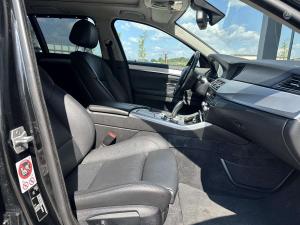 Black BMW 520 2015 in Vilnius, with an engine capacity of 2.00 L and mileage of 351 thousand km for 9700 €, photo 12 on AUTOMOTO.COM.LV