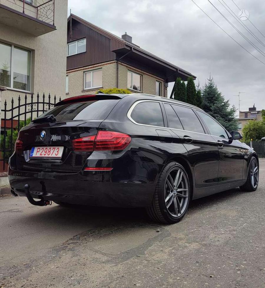 Melns BMW 520 2015 Marijampole, ar dzinēja tilpumu 2.00 L un nobraukumu 320 tūkst. km par 10800 €, foto 7 vietnē AUTOMOTO.COM.LV