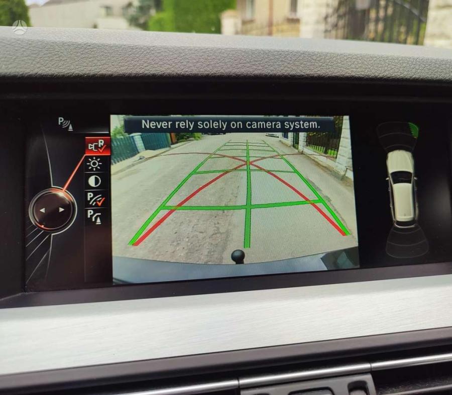 Melns BMW 520 2015 Marijampole, ar dzinēja tilpumu 2.00 L un nobraukumu 320 tūkst. km par 10800 €, foto 16 vietnē AUTOMOTO.COM.LV