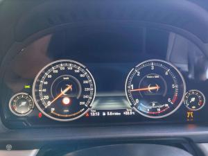 Melns BMW 520 2015 Marijampole, ar dzinēja tilpumu 2.00 L un nobraukumu 320 tūkst. km par 10800 €, foto 18 vietnē AUTOMOTO.COM.LV