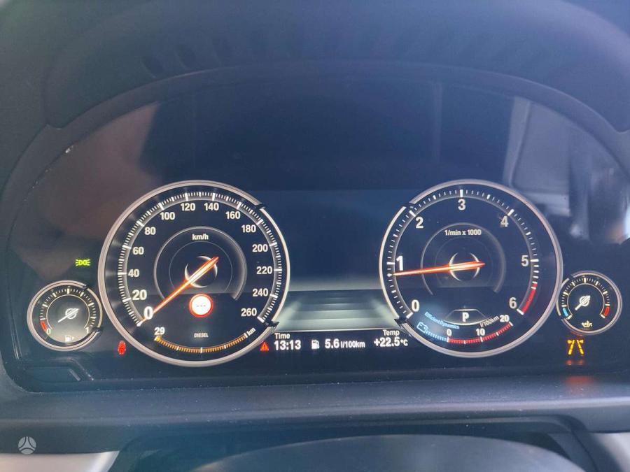 Melns BMW 520 2015 Marijampole, ar dzinēja tilpumu 2.00 L un nobraukumu 320 tūkst. km par 10800 €, foto 18 vietnē AUTOMOTO.COM.LV