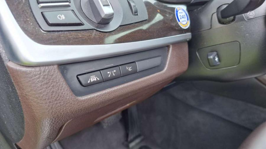 Melns BMW 520 2015 Ignalina, ar dzinēja tilpumu 2.99 L un nobraukumu 283 tūkst. km par 11200 €, foto 11 vietnē AUTOMOTO.COM.LV
