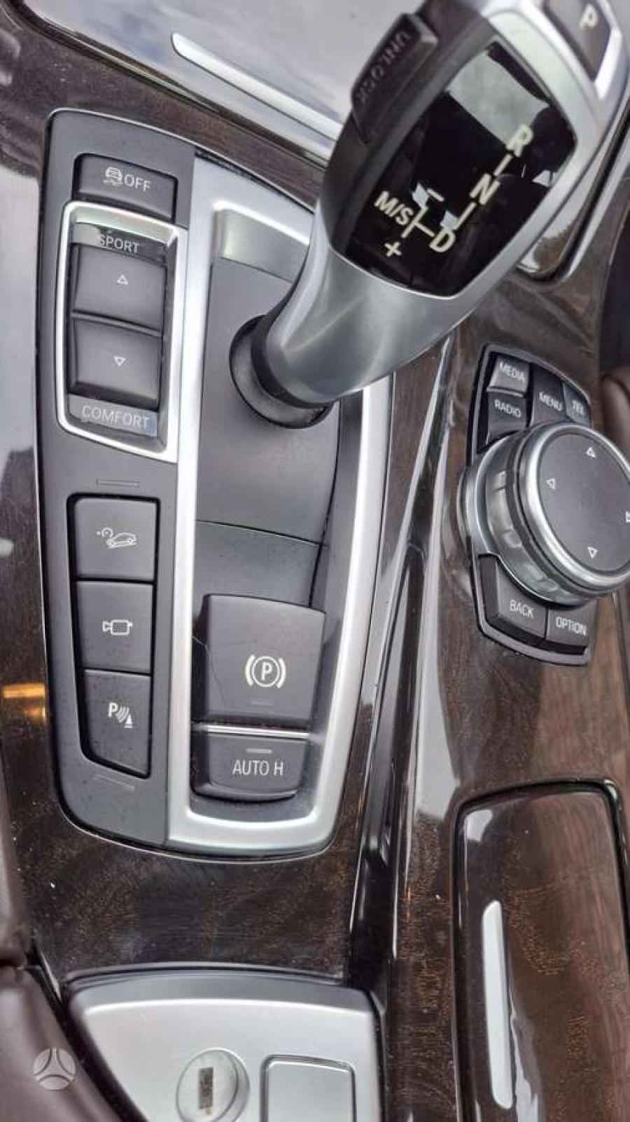 Melns BMW 520 2015 Ignalina, ar dzinēja tilpumu 2.99 L un nobraukumu 283 tūkst. km par 11200 €, foto 19 vietnē AUTOMOTO.COM.LV
