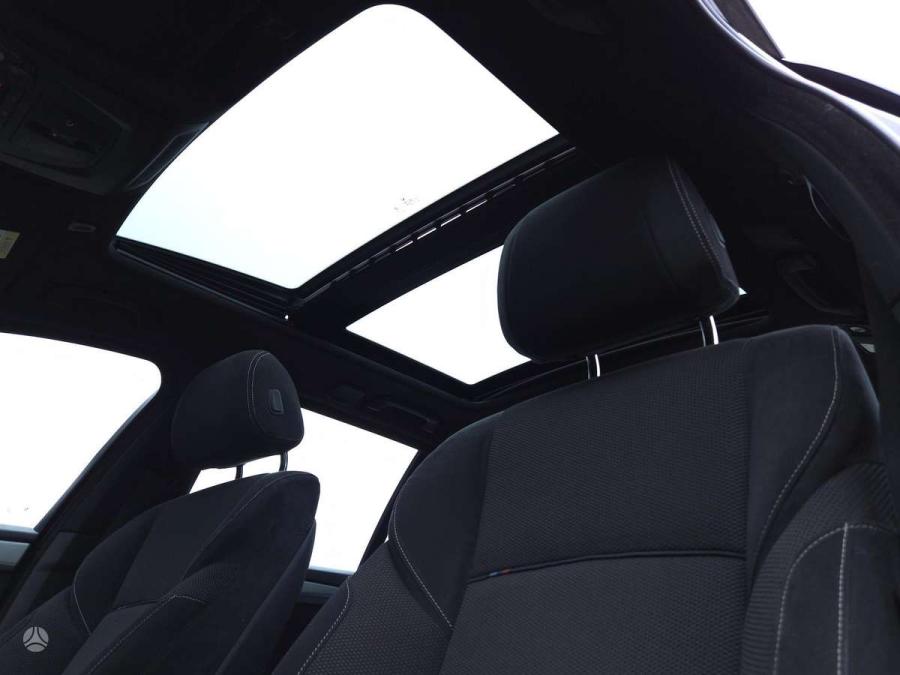 Black BMW 520 2015 in Kaunas, with an engine capacity of 2.00 L and mileage of 300 thousand km for 10999 €, photo 7 on AUTOMOTO.COM.LV