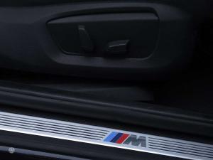 Black BMW 520 2015 in Kaunas, with an engine capacity of 2.00 L and mileage of 300 thousand km for 10999 €, photo 10 on AUTOMOTO.COM.LV