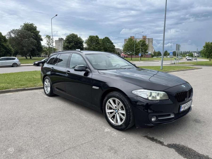 Black BMW 520 2015 in Kedainiai, with an engine capacity of 2.00 L and mileage of 345 thousand km for 8500 €, photo 3 on AUTOMOTO.COM.LV