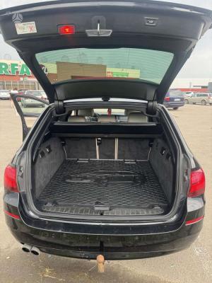 Black BMW 520 2015 in Kedainiai, with an engine capacity of 2.00 L and mileage of 345 thousand km for 8500 €, photo 13 on AUTOMOTO.COM.LV