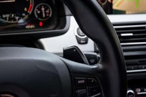 Black BMW 520 2015 in Vilnius, with an engine capacity of 2.00 L and mileage of 275 thousand km for 11399 €, photo 19 on AUTOMOTO.COM.LV