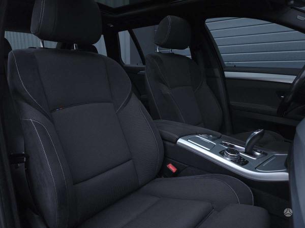 BMW 520 2015 Kauņa vietnē Melns BMW 520 2015 Kauņa, ar dzinēja tilpumu 2.00 L un nobraukumu 300 tūkst. km par 10650 €, foto 9 vietnē AUTOMOTO.COM.LV