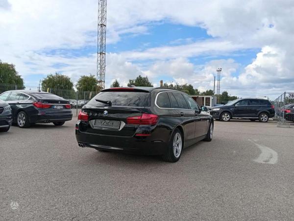 BMW 520 2015 Marijampole vietnē Melns BMW 520 2015 Marijampole, ar dzinēja tilpumu 2.00 L un nobraukumu 236 tūkst. km par 8350 €, foto 6 vietnē AUTOMOTO.COM.LV