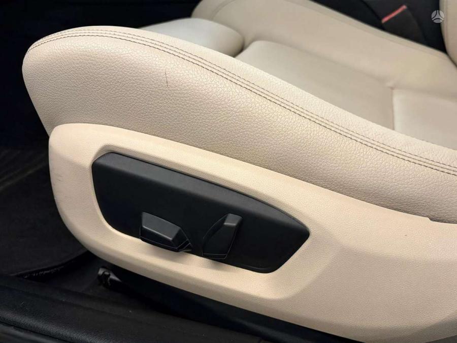 Melns BMW 520 2015 Marijampole, ar dzinēja tilpumu 2.00 L un nobraukumu 291 tūkst. km par 10999 €, foto 36 vietnē AUTOMOTO.COM.LV