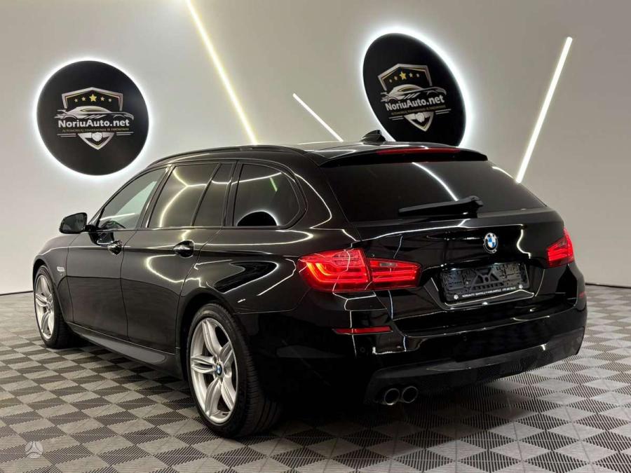 Melns BMW 520 2015 Marijampole, ar dzinēja tilpumu 2.00 L un nobraukumu 291 tūkst. km par 10999 €, foto 42 vietnē AUTOMOTO.COM.LV
