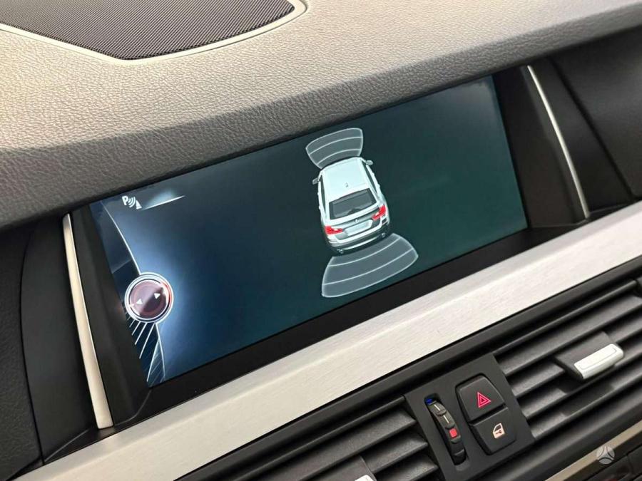 Melns BMW 520 2015 Marijampole, ar dzinēja tilpumu 2.00 L un nobraukumu 291 tūkst. km par 10999 €, foto 7 vietnē AUTOMOTO.COM.LV