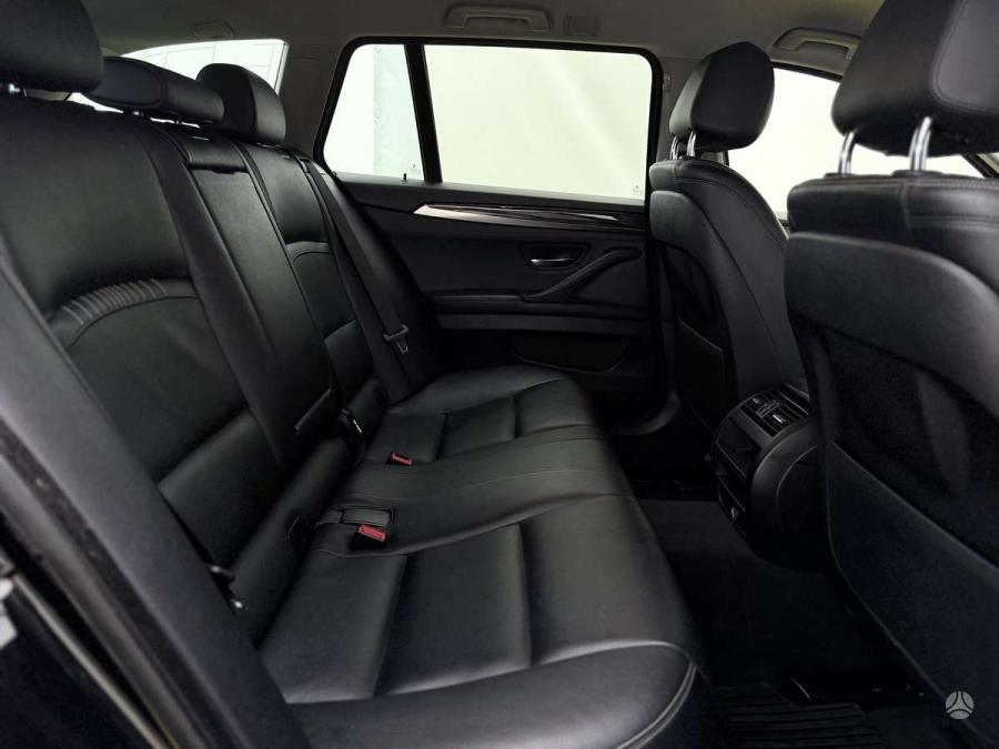 Melns BMW 520 2015 Viļņa, ar dzinēja tilpumu 2.00 L un nobraukumu 249 tūkst. km par 10690 €, foto 15 vietnē AUTOMOTO.COM.LV