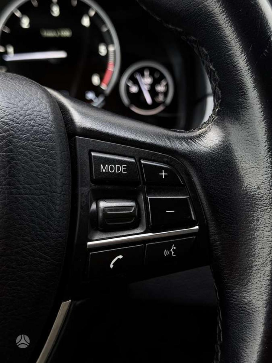 Melns BMW 520 2015 Viļņa, ar dzinēja tilpumu 2.00 L un nobraukumu 249 tūkst. km par 10690 €, foto 27 vietnē AUTOMOTO.COM.LV