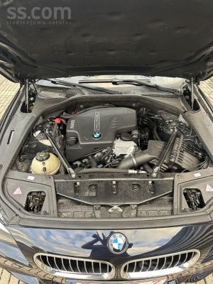 Black BMW 520 2015 in Riga, with an engine capacity of 2.00 L and mileage of 318 thousand km for 11750 €, photo 20 on AUTOMOTO.COM.LV