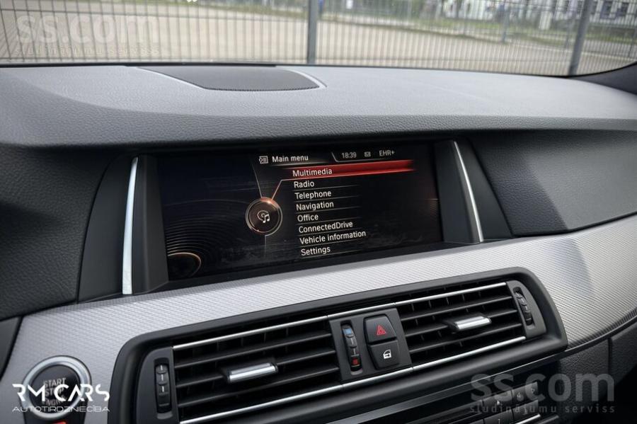 Melns BMW 520 2015 Jelgava, ar dzinēja tilpumu 2.00 L un nobraukumu 0 tūkst. km par 12850 €, foto 16 vietnē AUTOMOTO.COM.LV