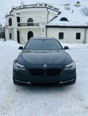 Black BMW 520 2016 in Gulbene, with an engine capacity of 2.00 L and mileage of 250 thousand km for 11990 €, photo 3 on AUTOMOTO.COM.LV