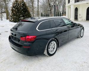 Black BMW 520 2016 in Gulbene, with an engine capacity of 2.00 L and mileage of 250 thousand km for 11990 €, photo 5 on AUTOMOTO.COM.LV