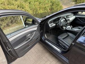 Black BMW 520 2016 in Prienai, with an engine capacity of 2.00 L and mileage of 270 thousand km for 14700 €, photo 11 on AUTOMOTO.COM.LV