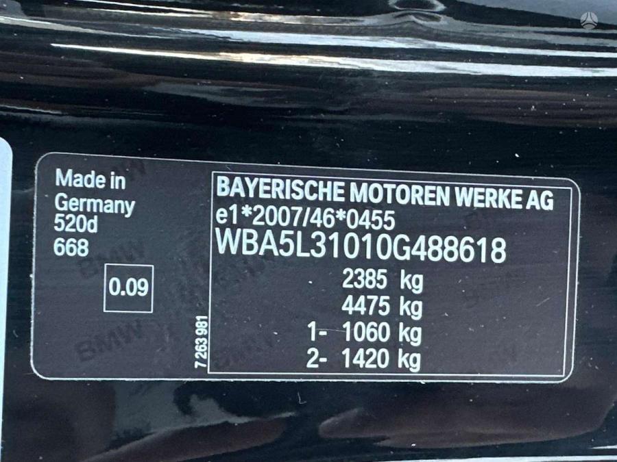 Black BMW 520 2016 in Kaunas, with an engine capacity of 2.00 L and mileage of 295 thousand km for 9900 €, photo 39 on AUTOMOTO.COM.LV