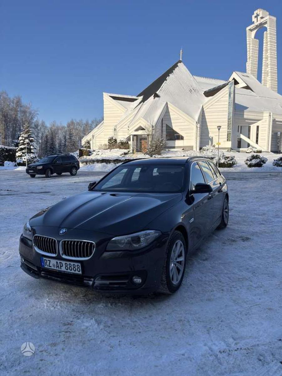 Melns BMW 520 2016 Elektrėnai, ar dzinēja tilpumu 2.00 L un nobraukumu 293 tūkst. km par 11800 €, foto 2 vietnē AUTOMOTO.COM.LV