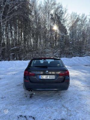 Melns BMW 520 2016 Elektrėnai, ar dzinēja tilpumu 2.00 L un nobraukumu 293 tūkst. km par 11800 €, foto 8 vietnē AUTOMOTO.COM.LV