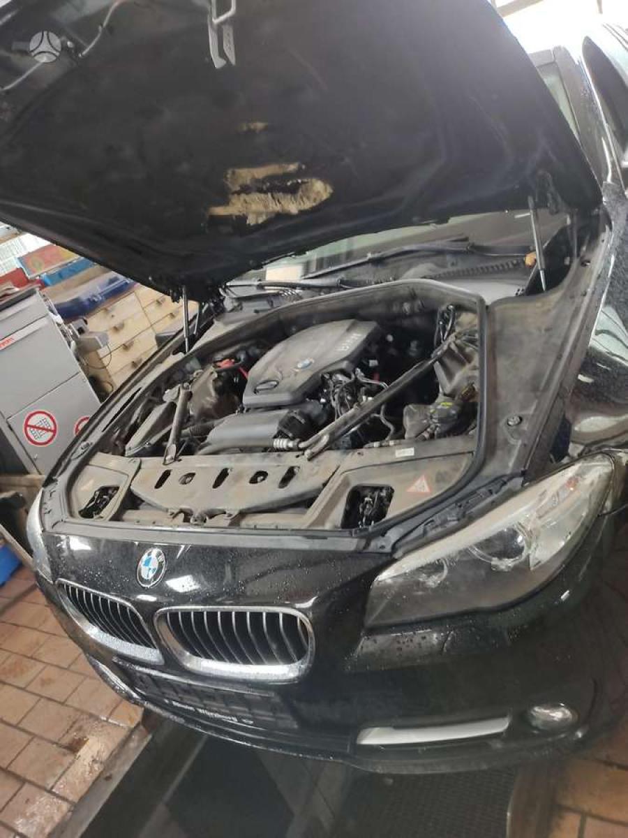 Melns BMW 520 2016 Utena, ar dzinēja tilpumu 2.00 L un nobraukumu 285 tūkst. km par 7599 €, foto 22 vietnē AUTOMOTO.COM.LV