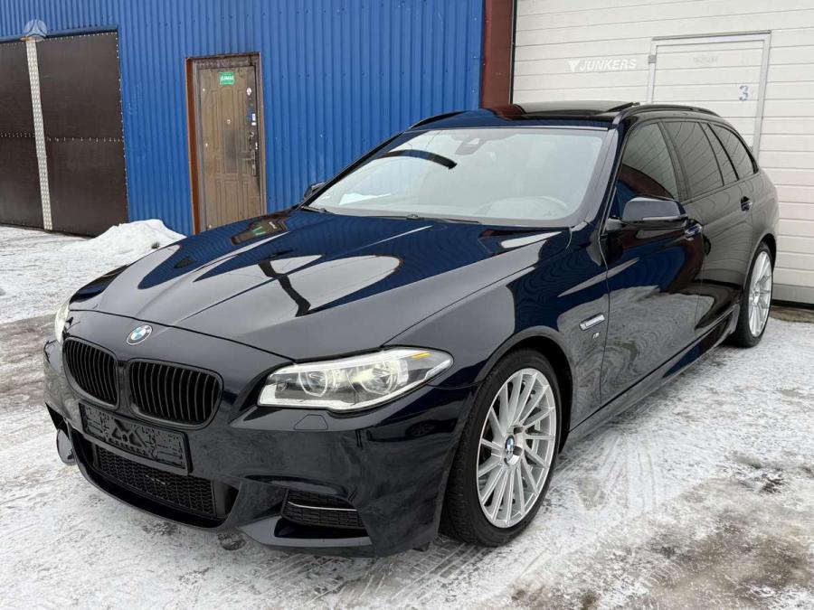 Black BMW 520 2016 in Prienai, with an engine capacity of 2.00 L and mileage of 275 thousand km for 13900 €, photo 4 on AUTOMOTO.COM.LV