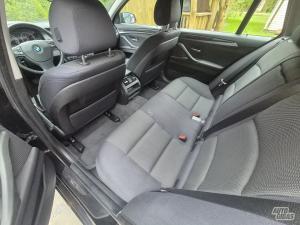 Black BMW 520 2016 in Sakiai, with an engine capacity of 2.00 L and mileage of 380 thousand km for 7999 €, photo 9 on AUTOMOTO.COM.LV