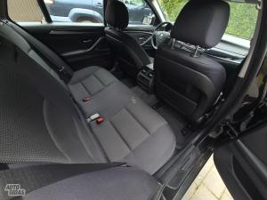 Black BMW 520 2016 in Sakiai, with an engine capacity of 2.00 L and mileage of 380 thousand km for 7999 €, photo 11 on AUTOMOTO.COM.LV