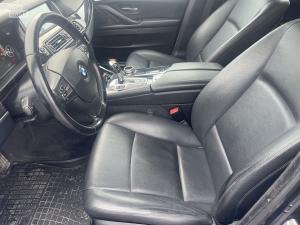 Black BMW 520 2016 in Kaunas, with an engine capacity of 2.00 L and mileage of 210 thousand km for 12100 €, photo 25 on AUTOMOTO.COM.LV