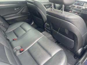 Black BMW 520 2016 in Kaunas, with an engine capacity of 2.00 L and mileage of 210 thousand km for 12100 €, photo 30 on AUTOMOTO.COM.LV