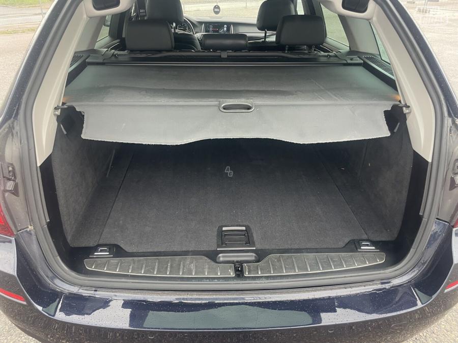 Black BMW 520 2016 in Kaunas, with an engine capacity of 2.00 L and mileage of 210 thousand km for 12100 €, photo 32 on AUTOMOTO.COM.LV