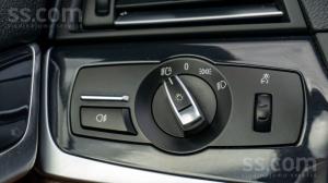 Black BMW 520 2016 in Riga, with an engine capacity of 2.00 L and mileage of 268 thousand km for 11490 €, photo 25 on AUTOMOTO.COM.LV